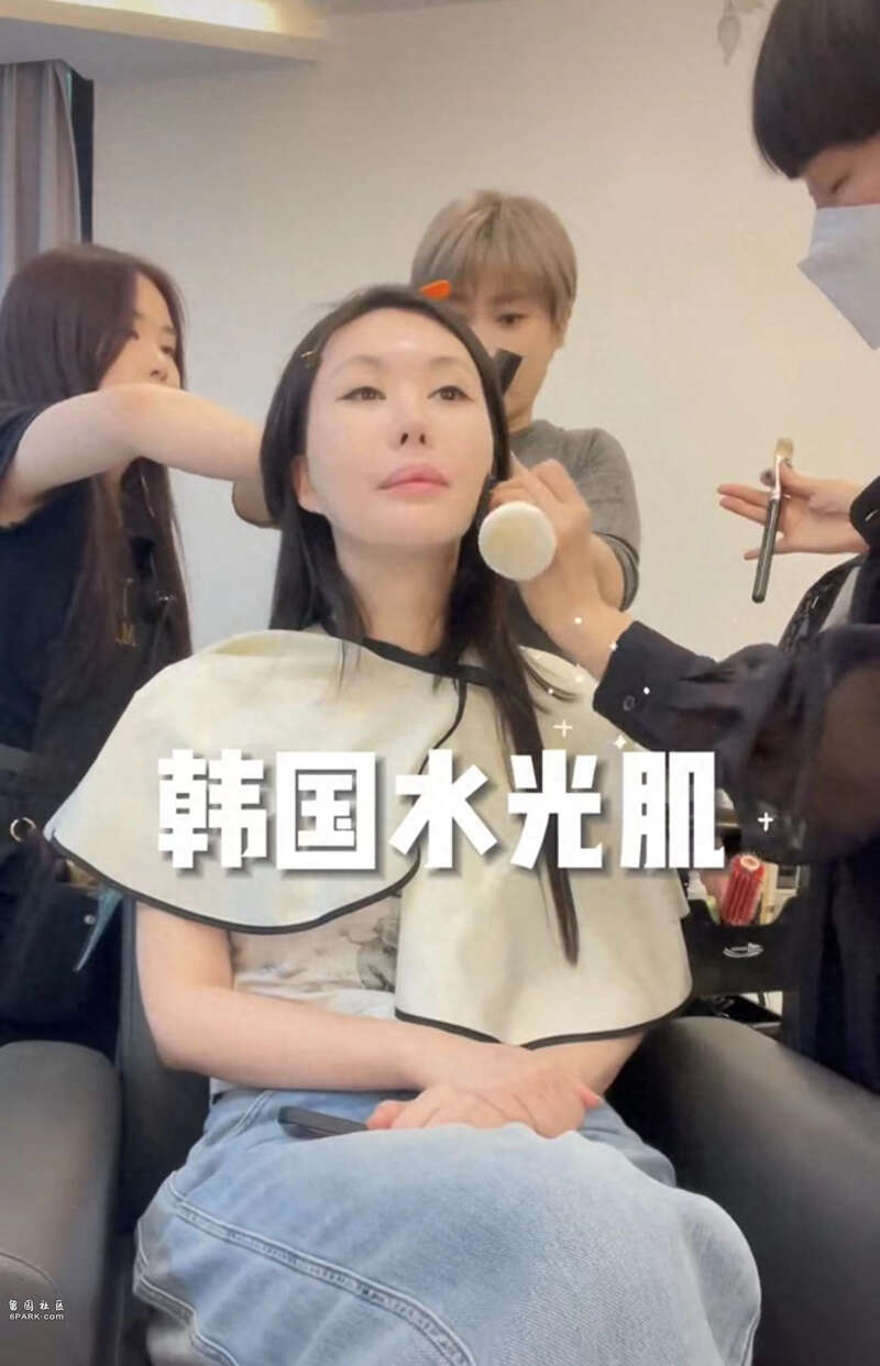 田朴珺素颜大变样,脸僵唇厚!嫁王石已融入名流圈 -6parkbbs.com